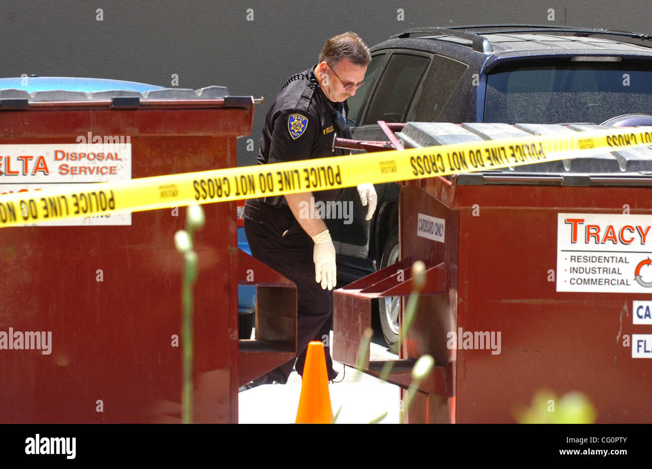 July 11th, 2007 - Tracy, CA, USA - Tracy Police Crime Scene Supervisor ...