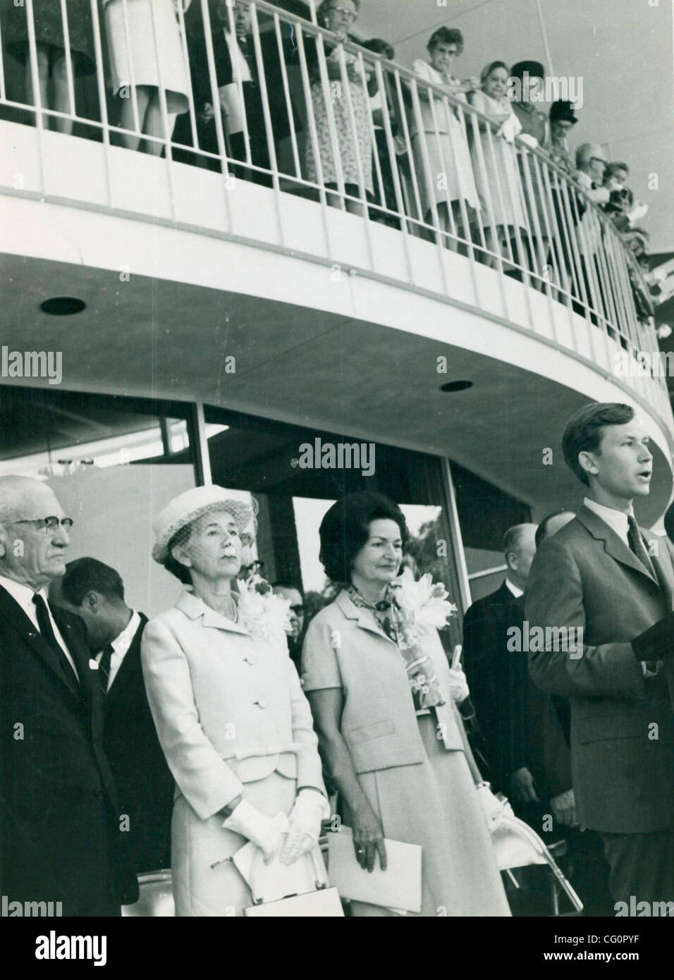 FEATURES ADVANCE David Uhler...Photo of (left to right) Howard E. Butt ...
