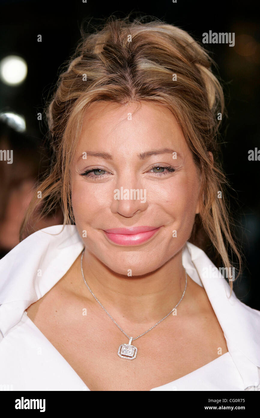 Jul 12,2007; Hollywood, California, USA; Singer TAYLOR DAYNE at the 'I ...