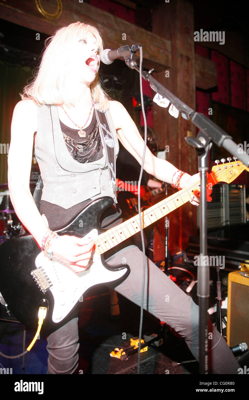 Hiro ballroom hi-res stock photography and images - Alamy