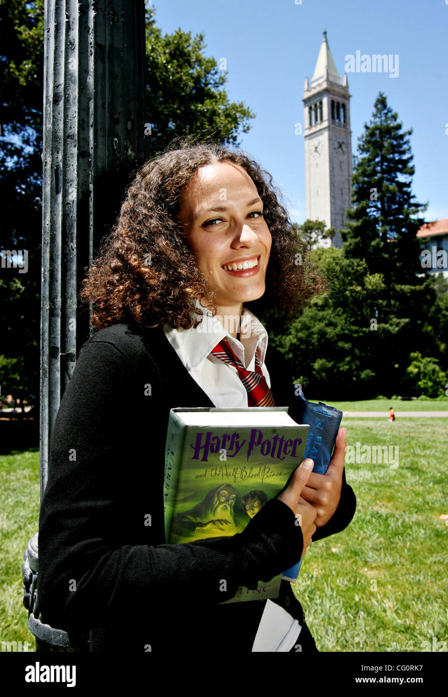 Molly Green, a 19-year-old sophomore at the University of California ...