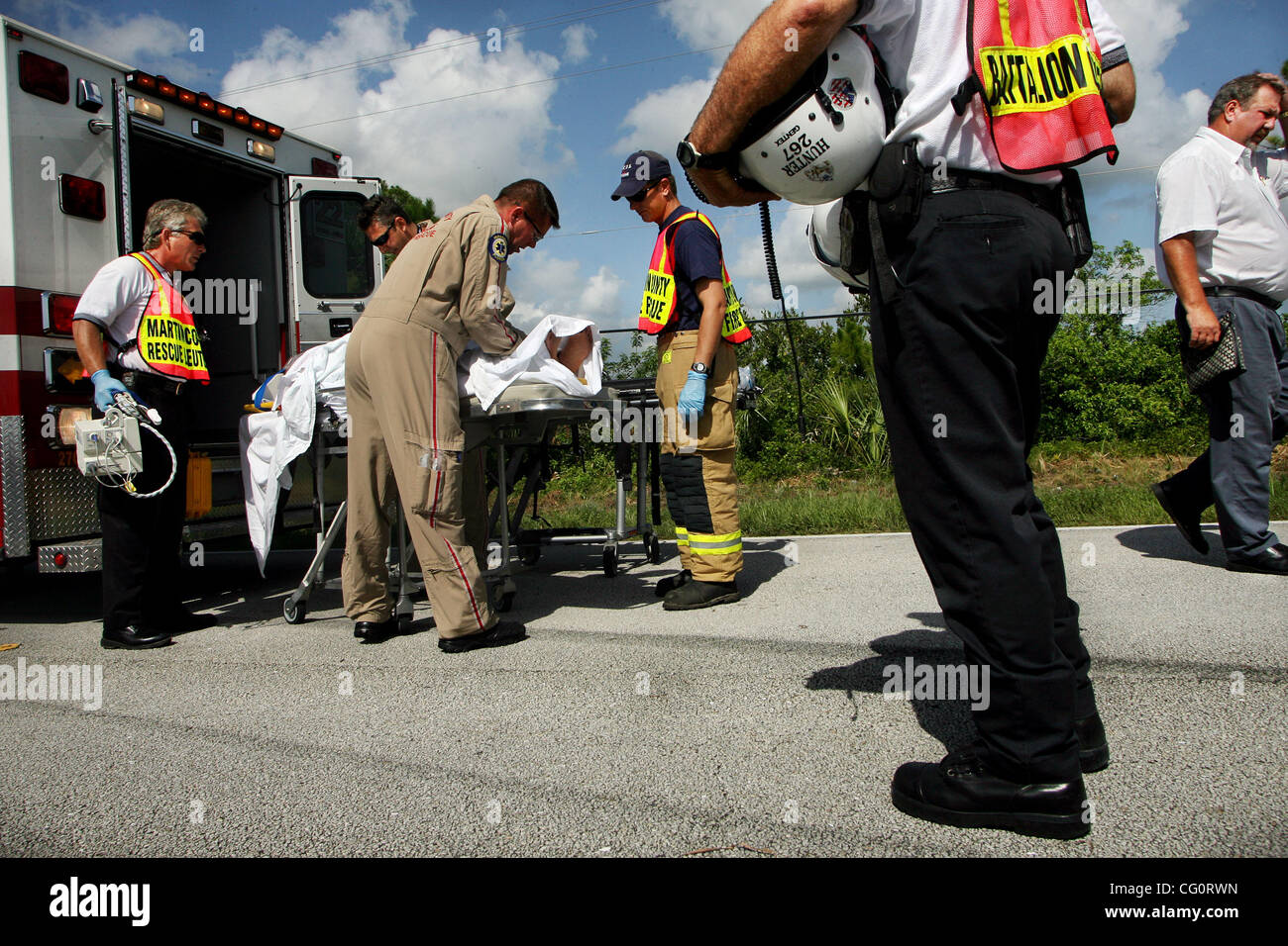 071307 tc met rollover (1of7)-- 0040475A-Photo by Amanda Voisard/The ...