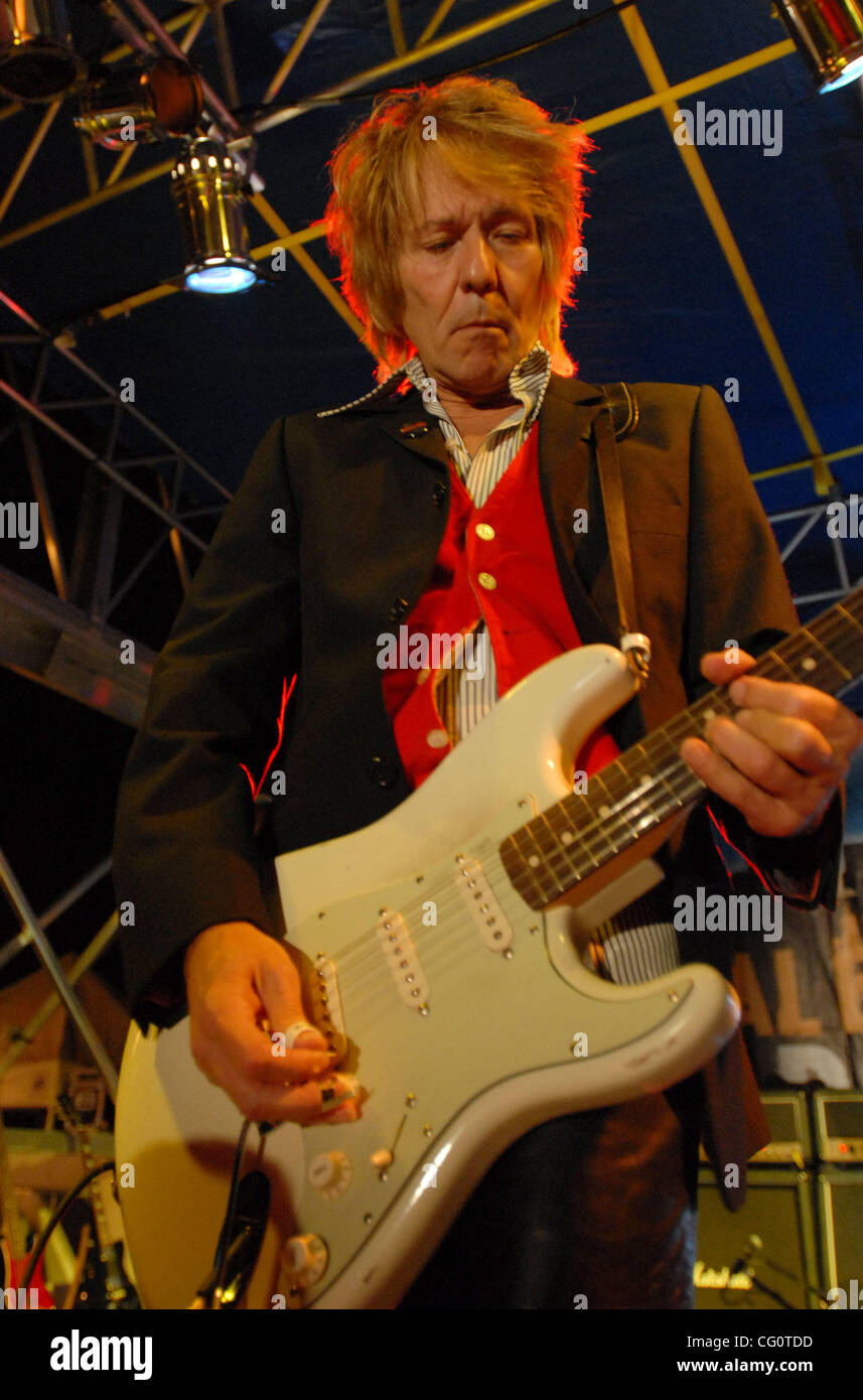 The romantics band hi-res stock photography and images - Alamy