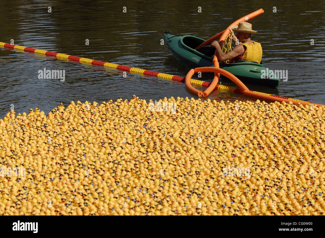 July 14th, 2007 - Oakland, CA, USA - The rubber ducks are off and ...