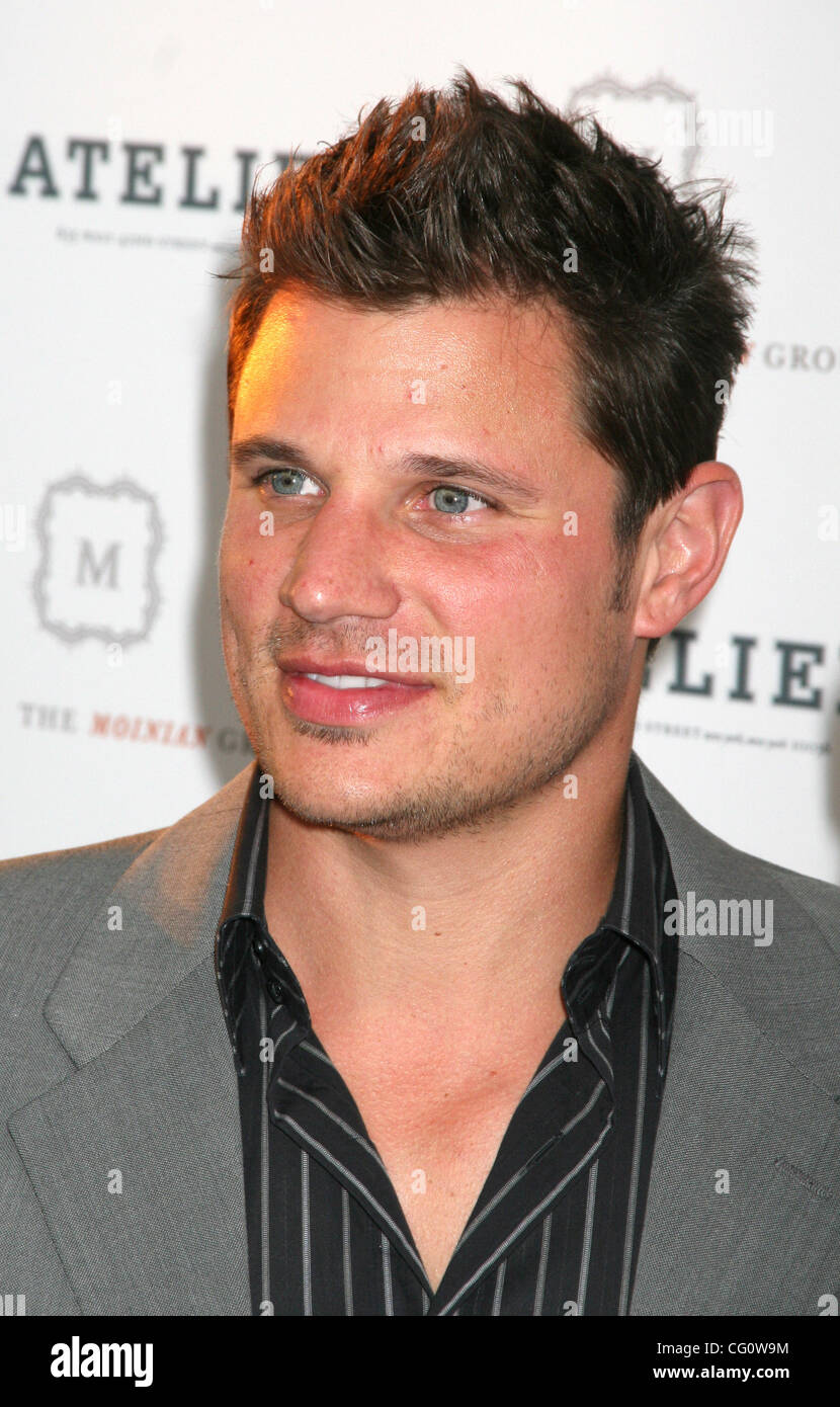 Jul 16, 2007 - New York, NY, USA - New York, NY, USA - Singer NICK ...