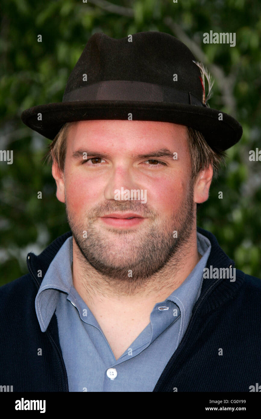 Ethan suplee hi-res stock photography and images - Alamy