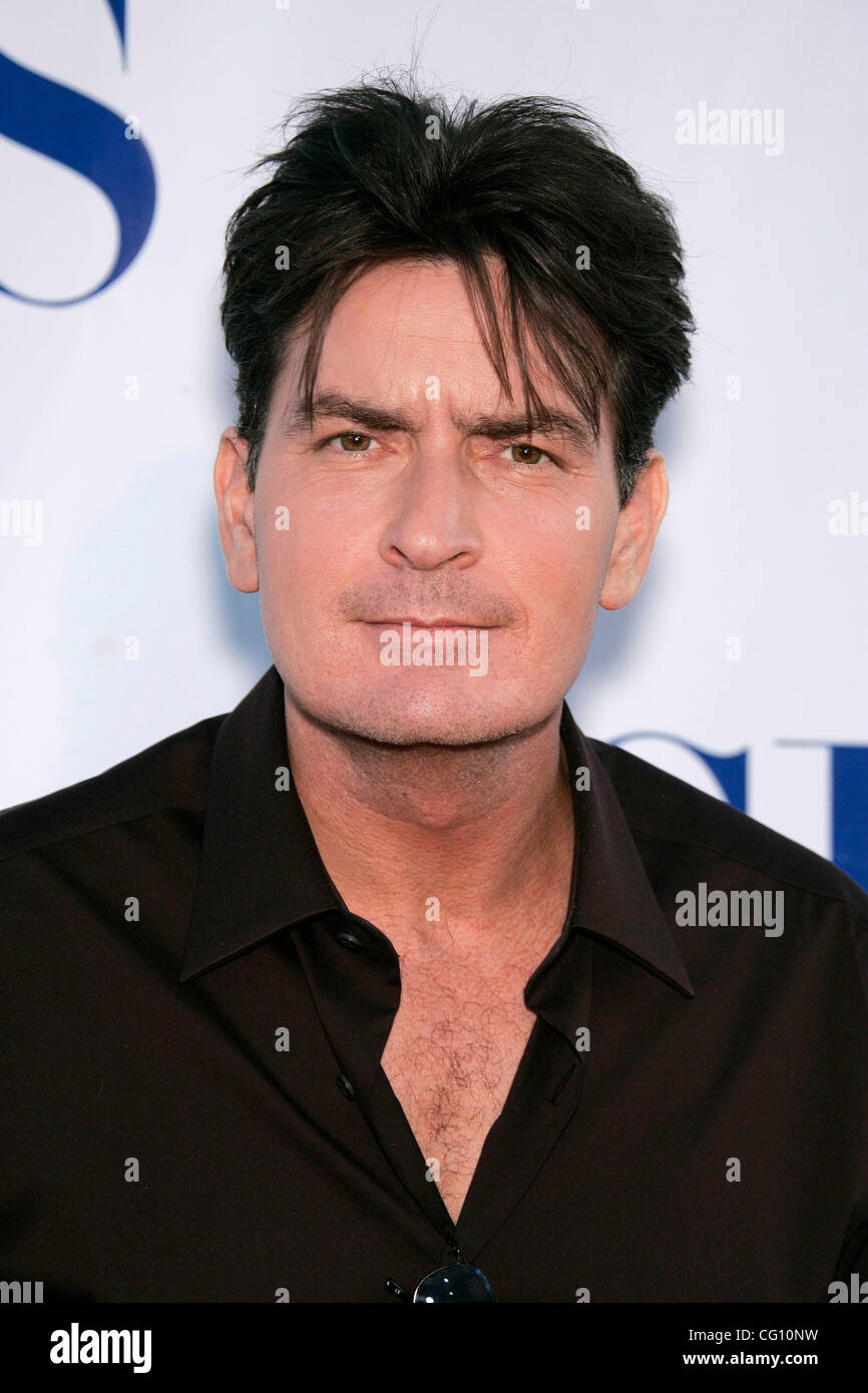 Jul 20, 2007 - Hollywood, California, USA - Actor CHARLIE SHEEN at the ...