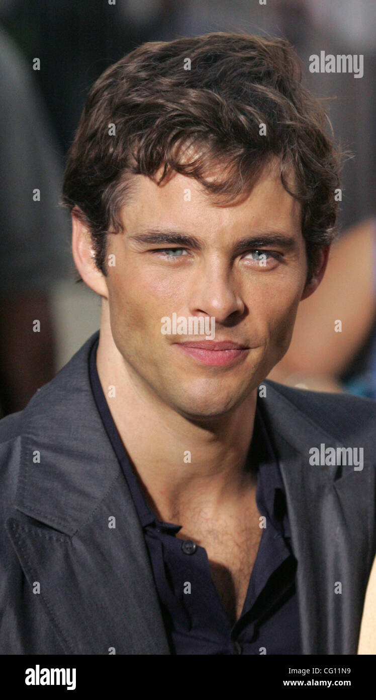 James Marsden's Instagram, Twitter & Facebook on IDCrawl