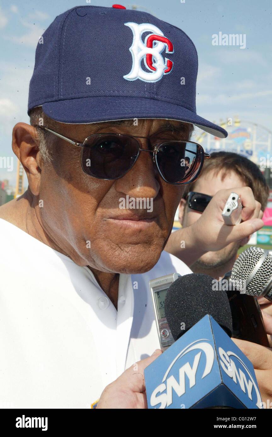 July 22, 2007 - New York, New York, U.S. - Brooklyn Cyclones Honor Don ...