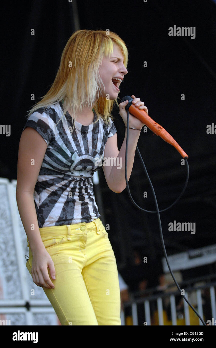 Hayley moore hi-res stock photography and images - Alamy