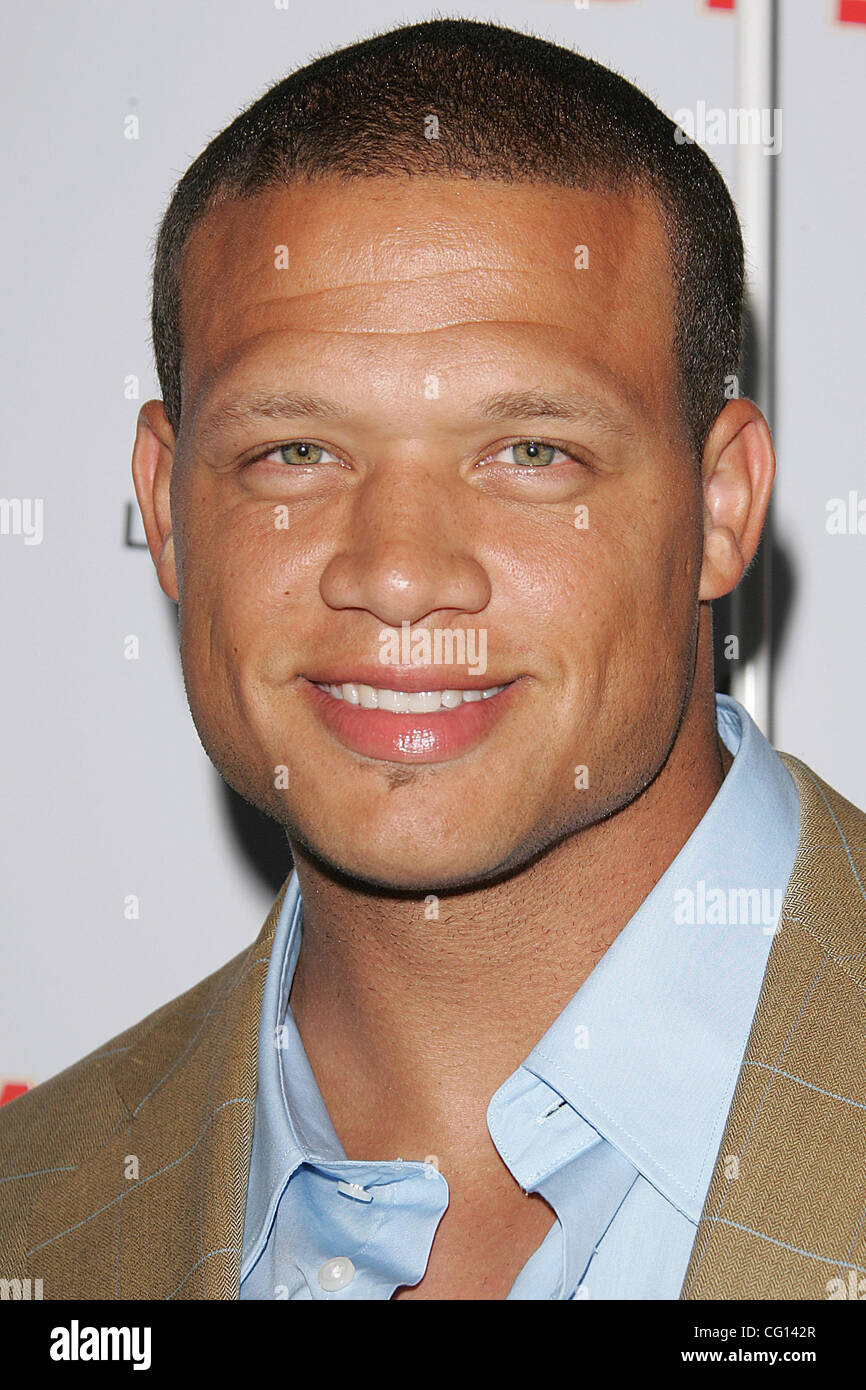 © 2007 Jerome Ware/Zuma Press Actor GREGORY KEITH during arrivals at ...