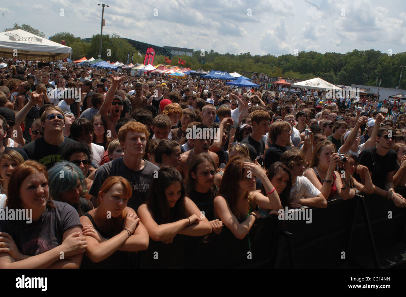 Virginia beach amphitheatre High Resolution Stock Photography and ...