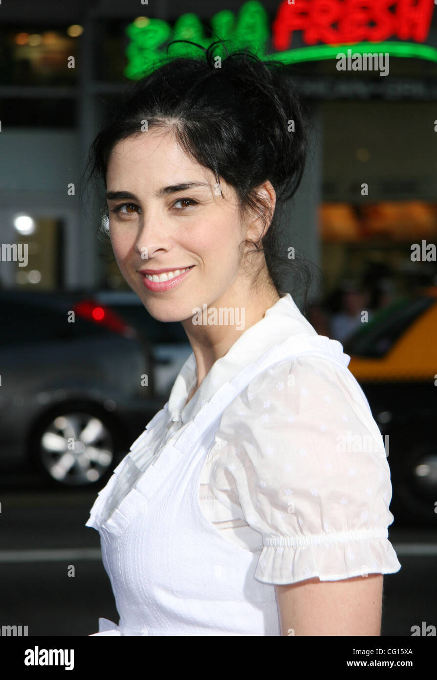 Jul 26, 2007 - Hollywood, CA, USA - Actress and comedian SARAH ...