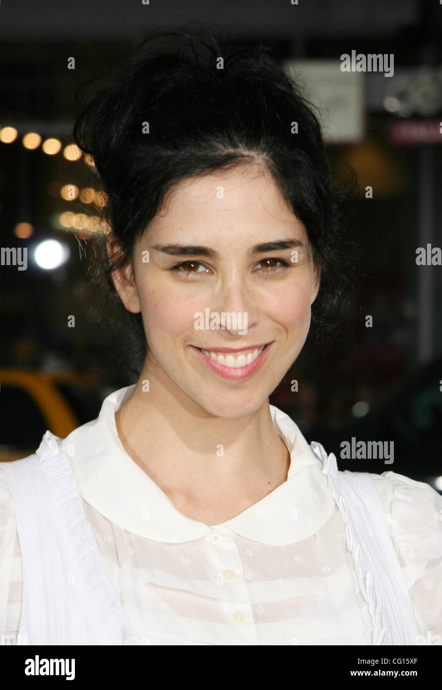 Jul 26, 2007 - Hollywood, CA, USA - Actress and comedian SARAH ...