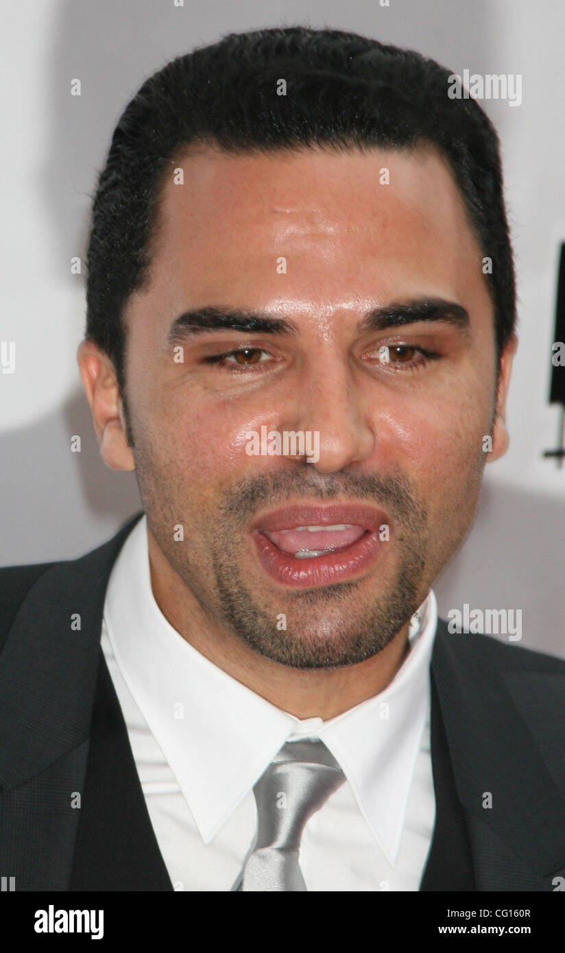 Jul 26, 2007 - New York, NY, USA - Actor MANNY PEREZ at the arrivals of ...