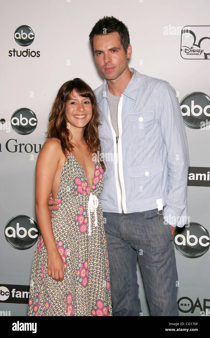 Jul 26, 2007 - Beverly Hills, CA, USA - JASON THOMPSON at the ABC ...