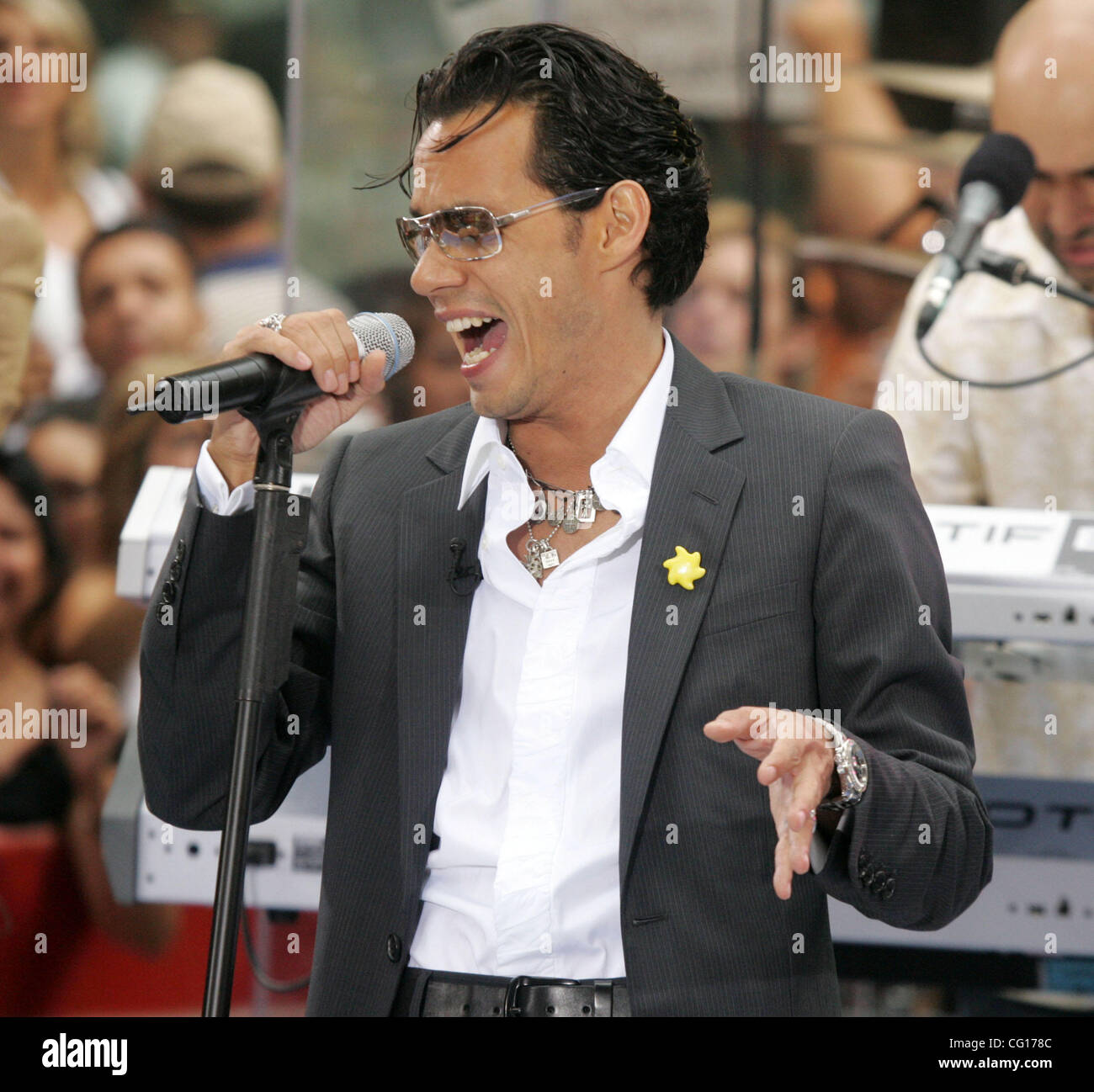 Jul 27, 2007 - New York, NY, USA - Singer MARC ANTHONY performs on the ...