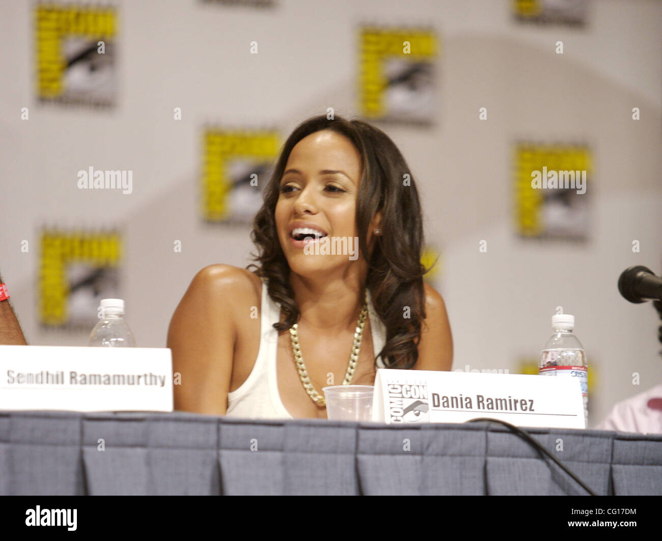 Dania Ramirez Heroes