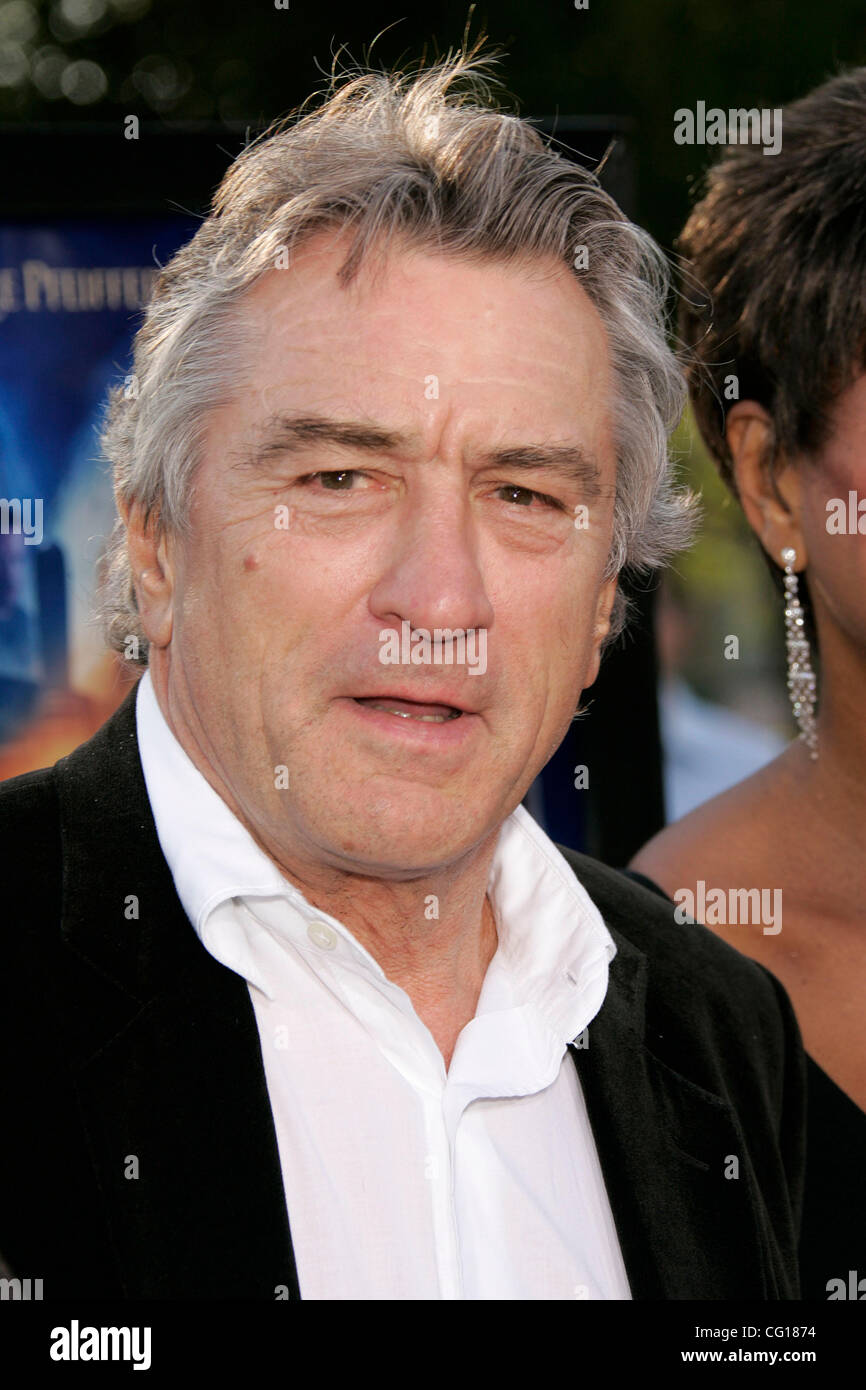 Jul 29, 2007 - Hollywood, California, USA - Actor ROBERT DeNIRO ...