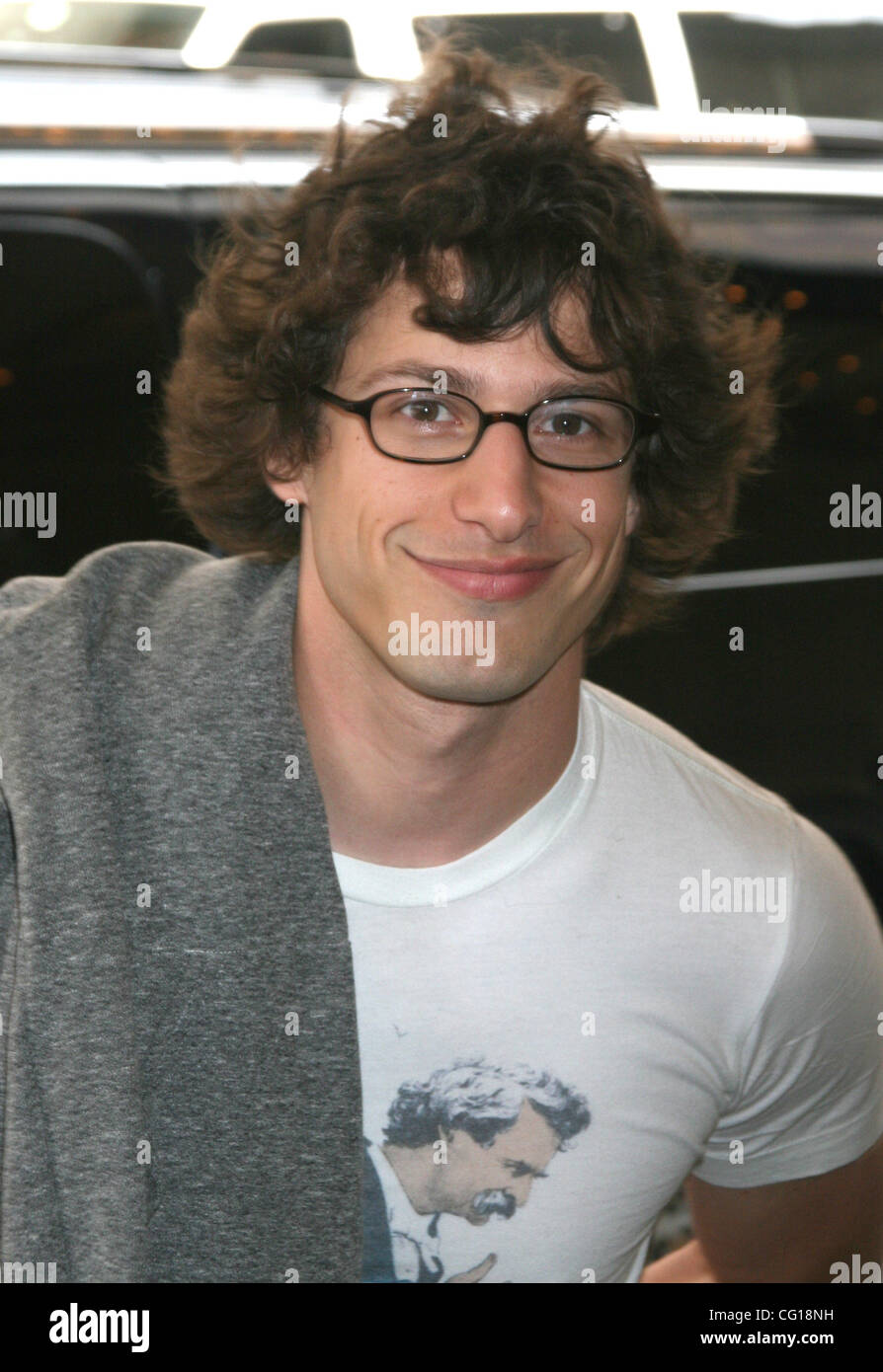 Jul 30, 2007 - New York, NY, USA - ANDY SAMBERG at MTV's Times Square ...