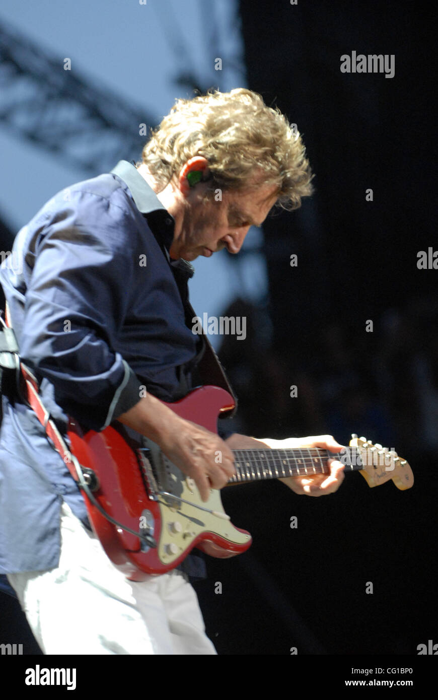 The police band andy summers hi-res stock photography and images - Alamy