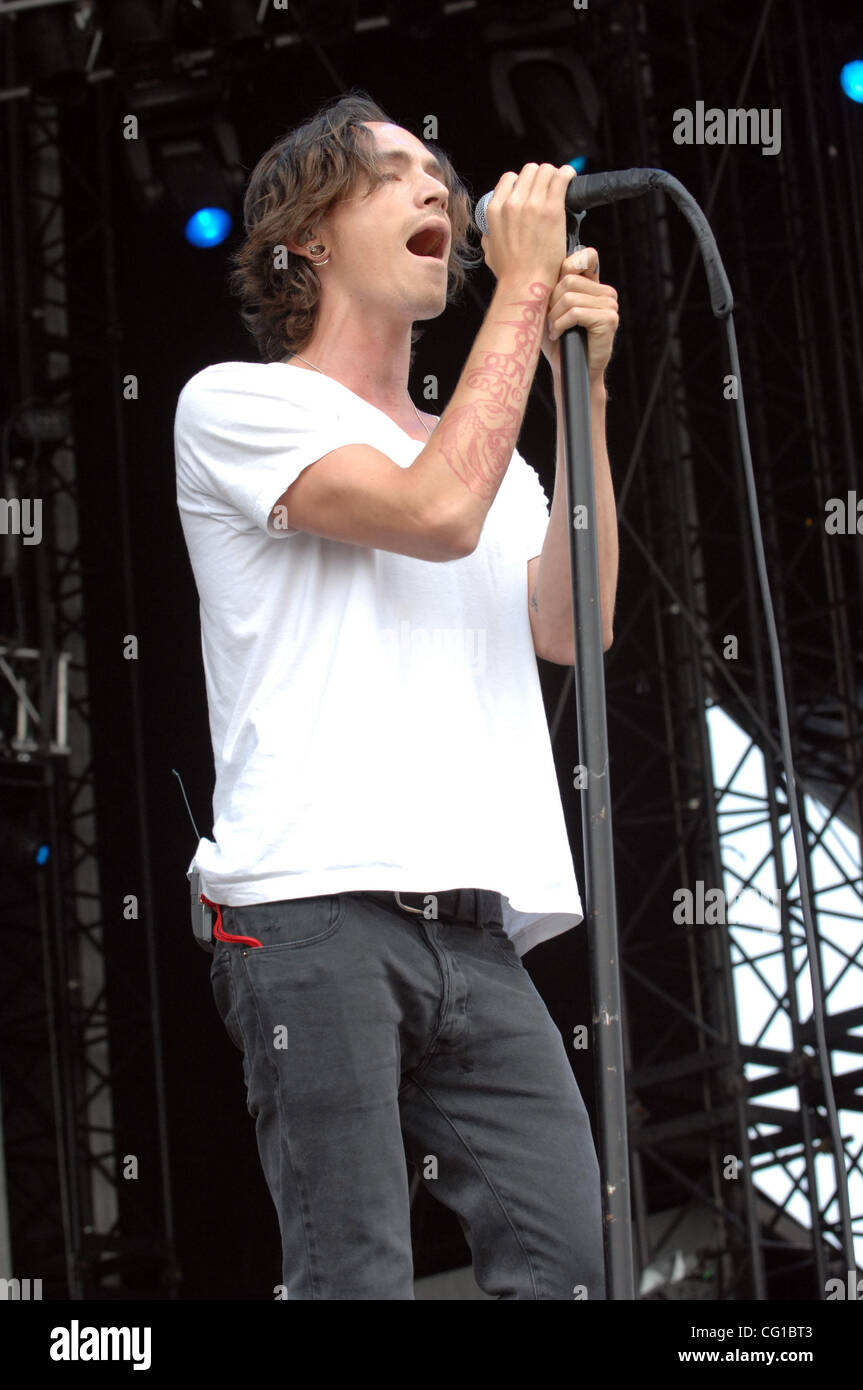 Incubus singer brandon boyd performs hi-res stock photography and ...