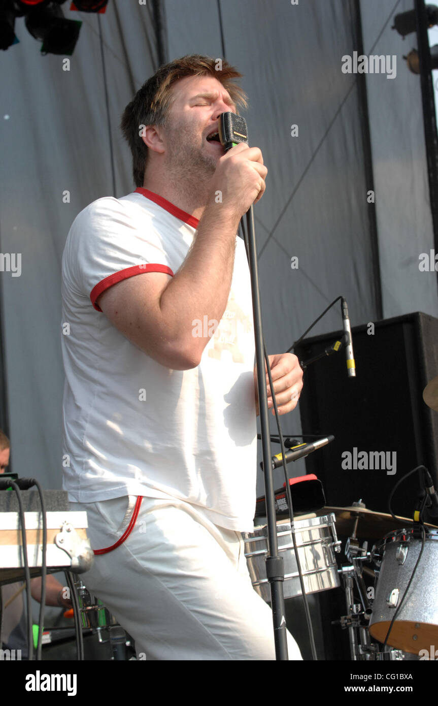 Lcd Soundsystem High Resolution Stock Photography and Images - Alamy