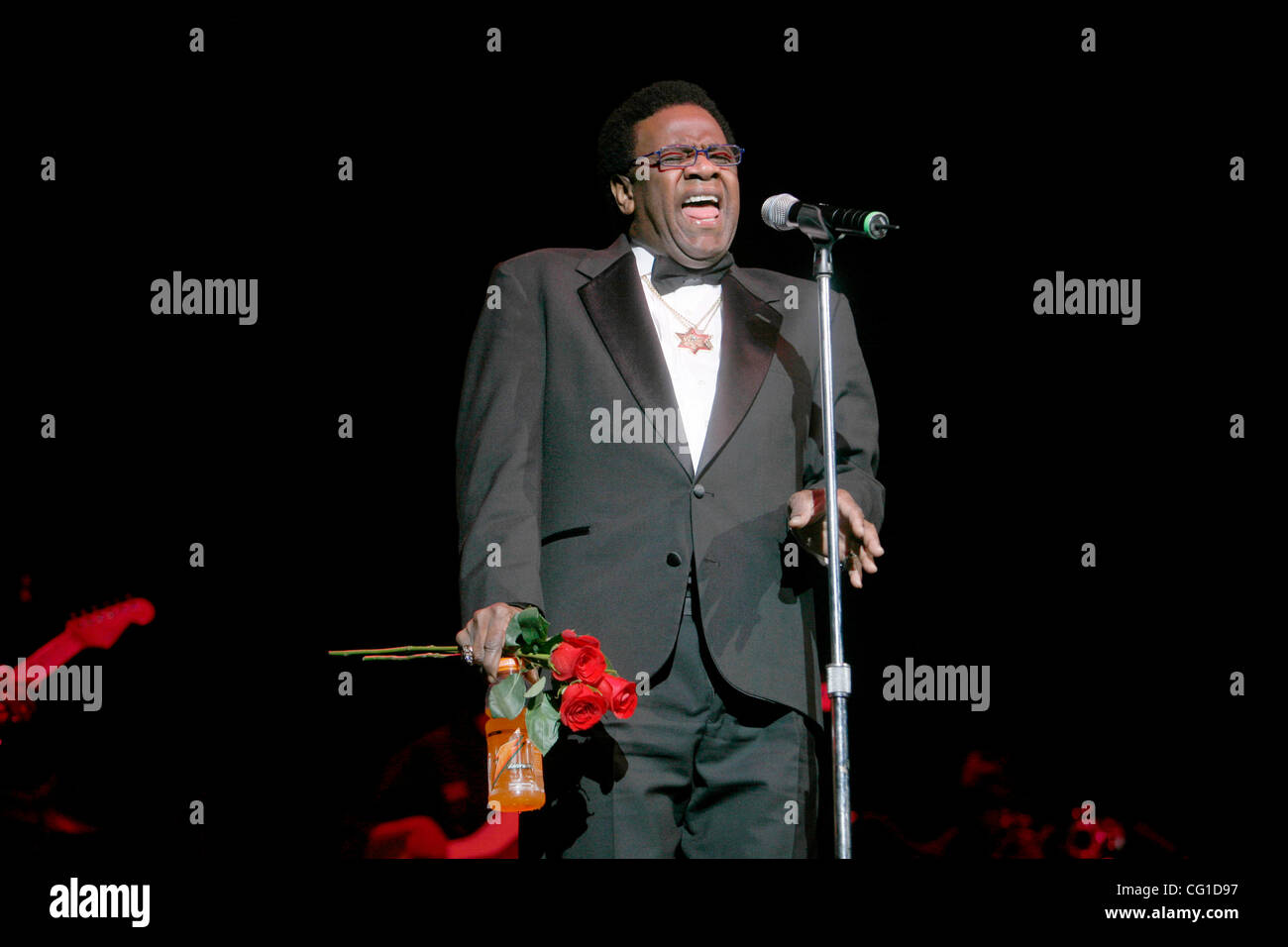 Al Green performing at Madison Square Garden's Theater on August 7 ...