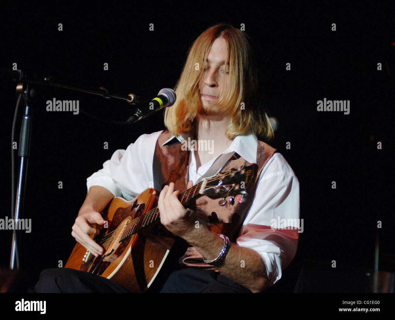 Eli cook hi-res stock photography and images - Alamy