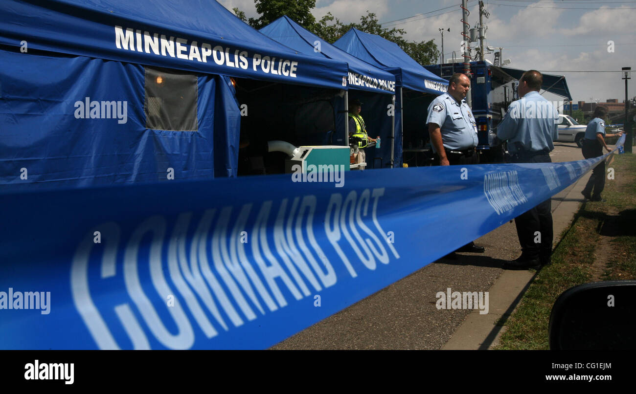 August 9th, 2007 - Minneapolis, MN, USA - Minneapolis Police Deputy ...