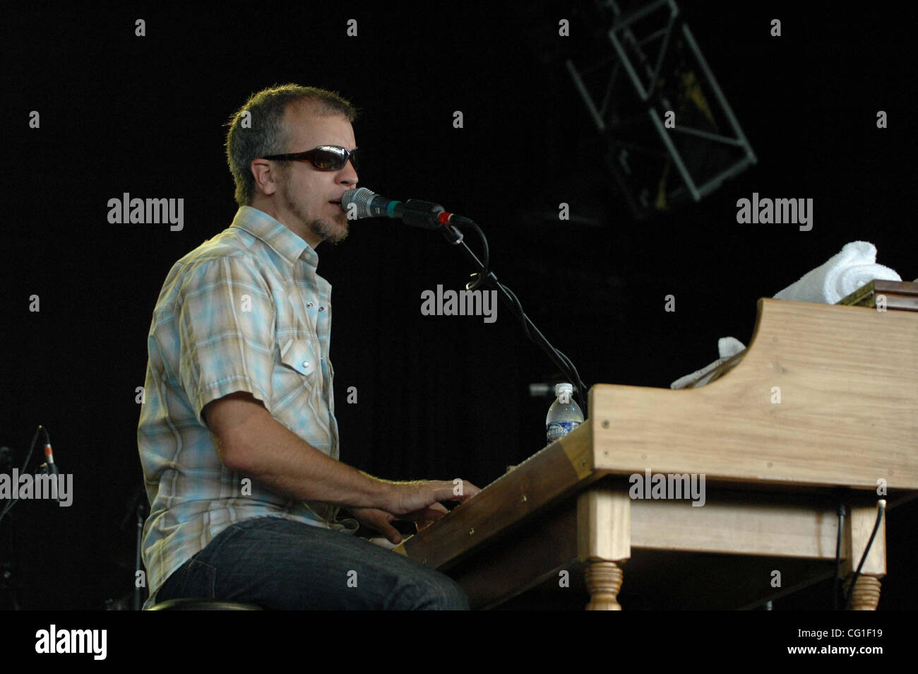 Singer JJ Grey performs at the Walnut Creek Amphitheatre in Raleigh, NC ...