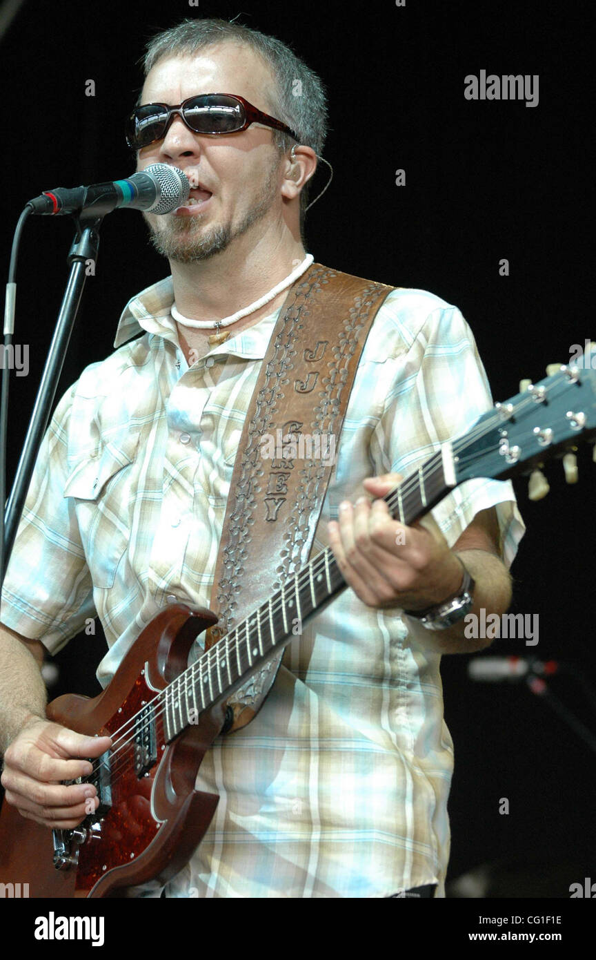 Singer JJ Grey performs at the Walnut Creek Amphitheatre in Raleigh, NC ...