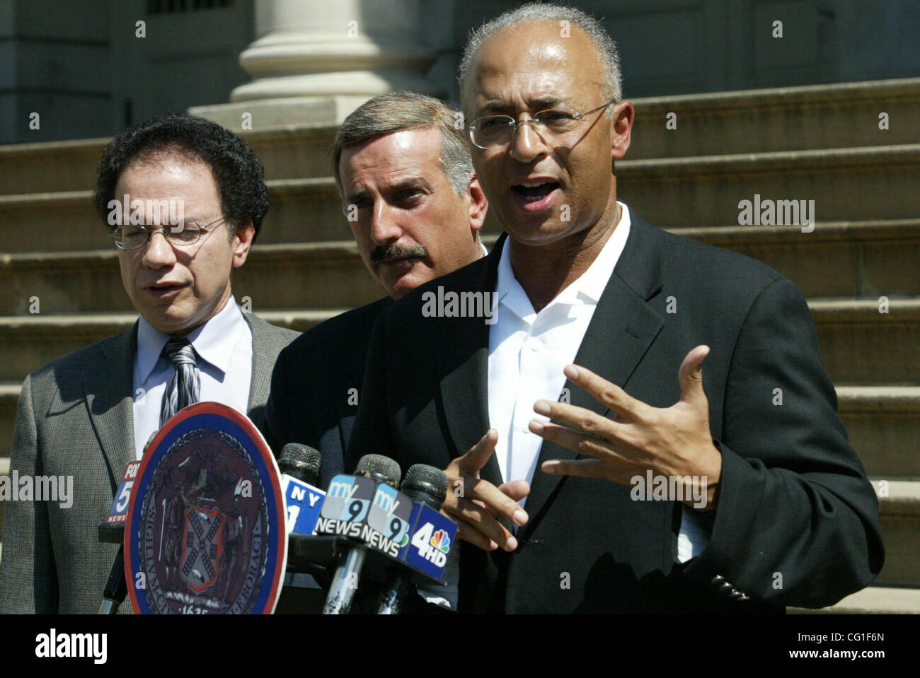 David thompson r hi-res stock photography and images - Alamy