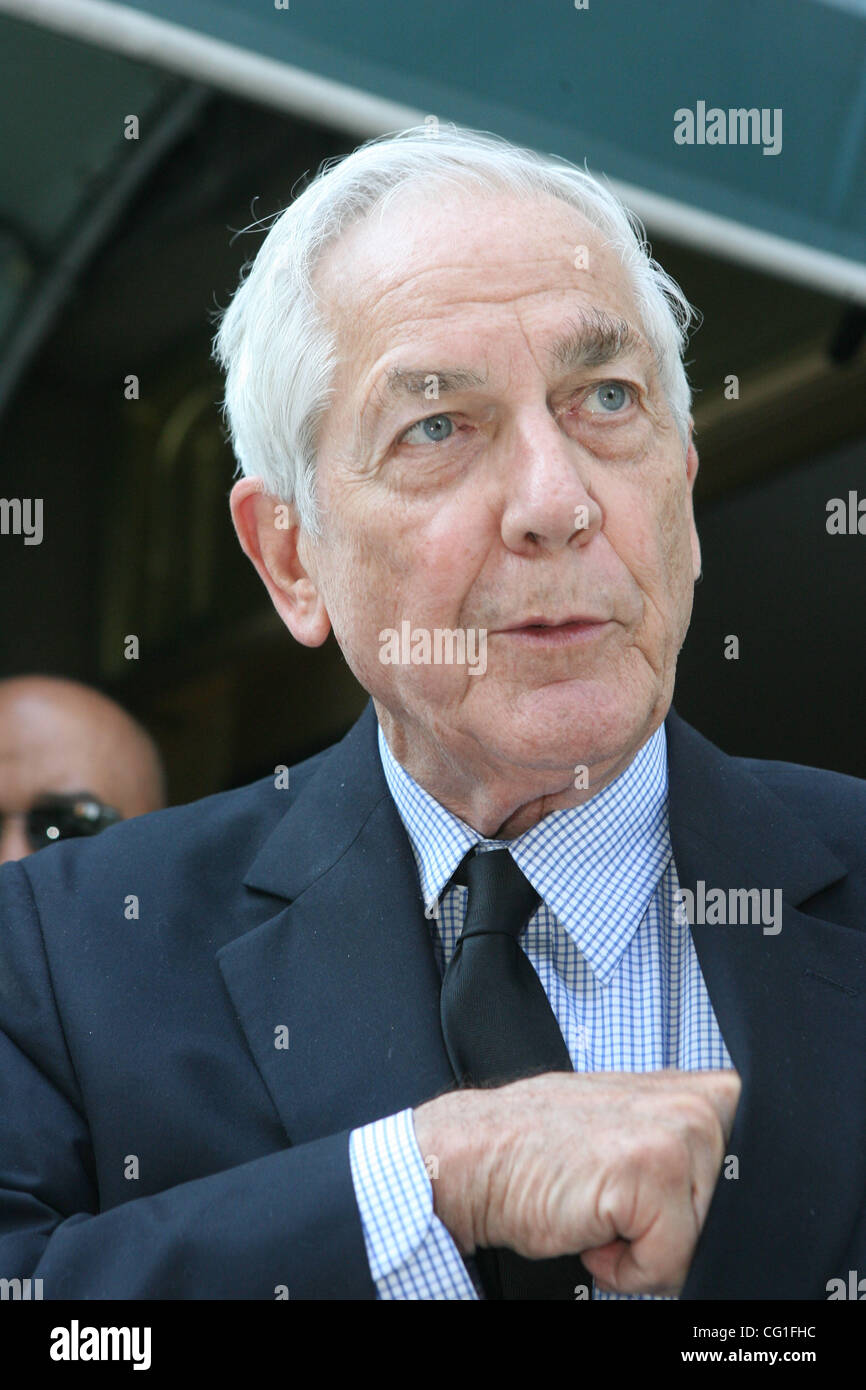 Brooke Astor's son Anthony Marshall and his wife, Charlene arriving 151 ...