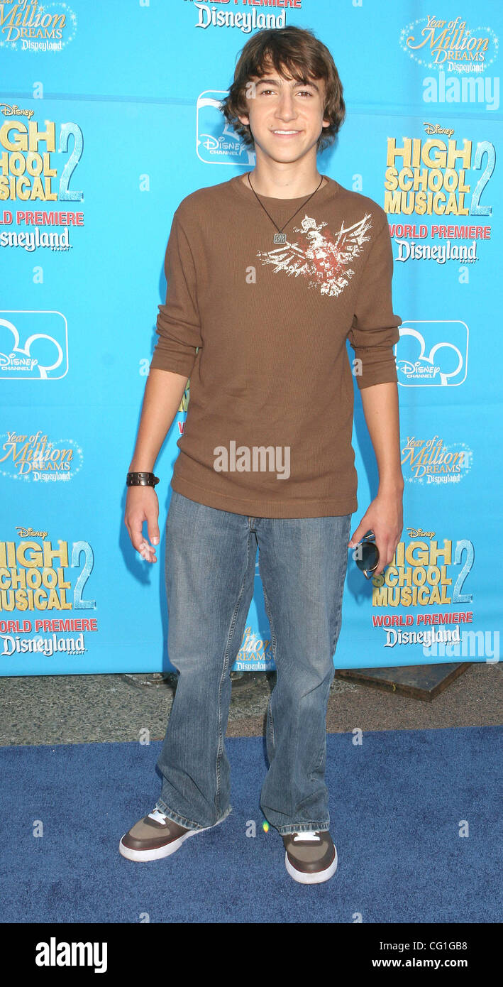Aug 14, 2007; Anaheim, California, USA; Actor VINCENT MARTELLA at the ...
