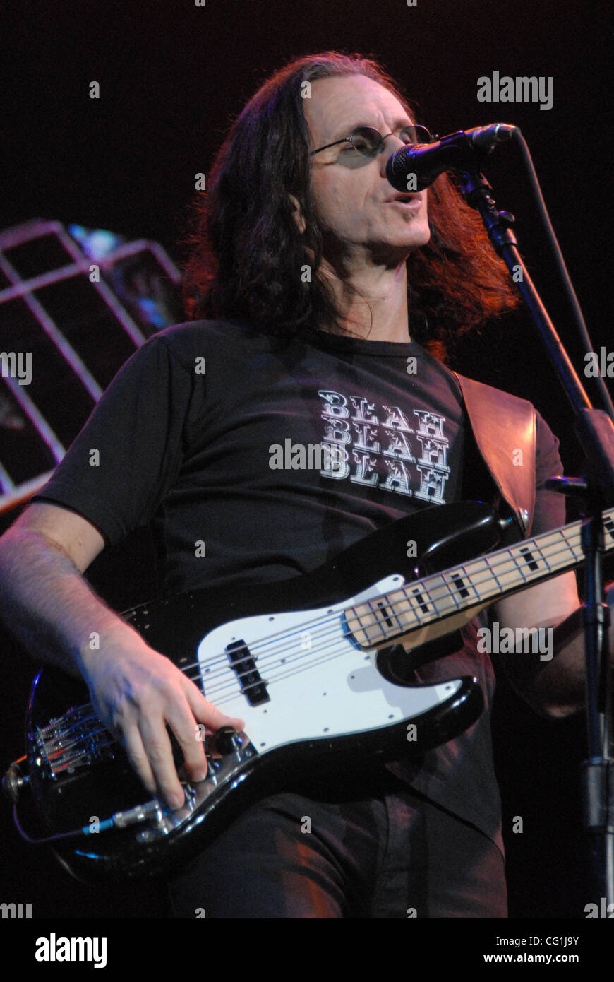 Sep 17, 2007; New York, NY, USA; GETTY LEE and RUSH performing live in ...