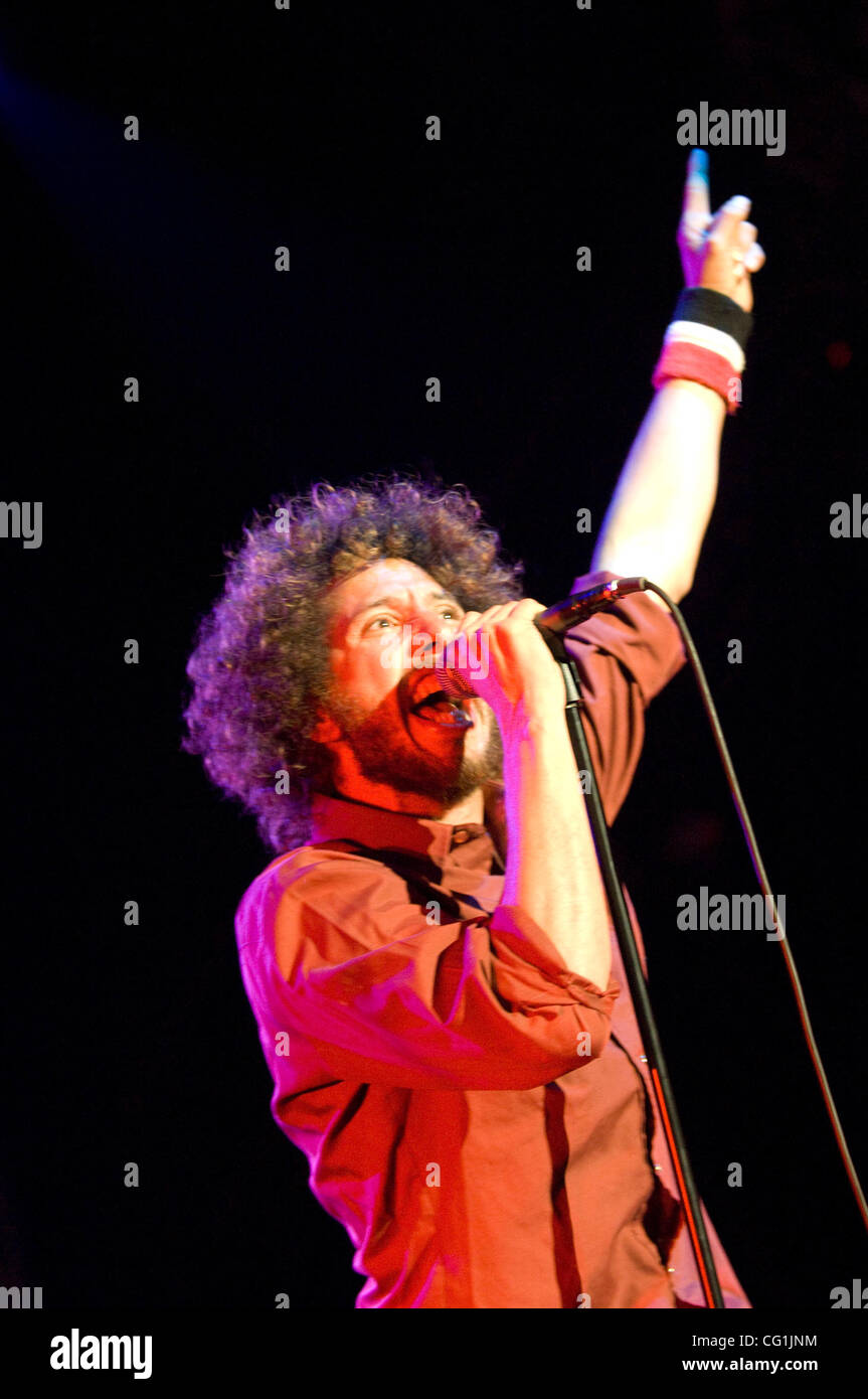 Zack de la rocha hi-res stock photography and images - Alamy
