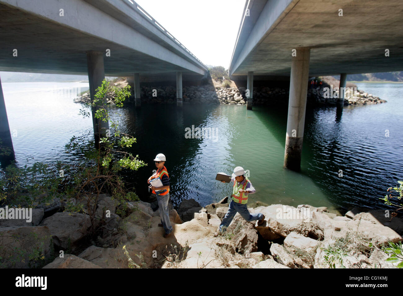 Aug 21, 2007, Carlsbad, California, USA Caltrans bridge inspectors at ...