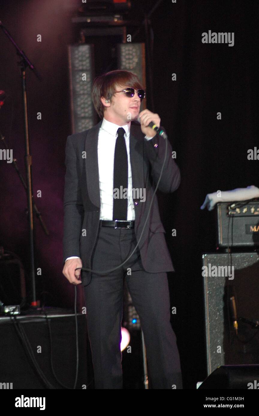 Singer Drake Bell, best known for his role on the Nickelodeon series ...