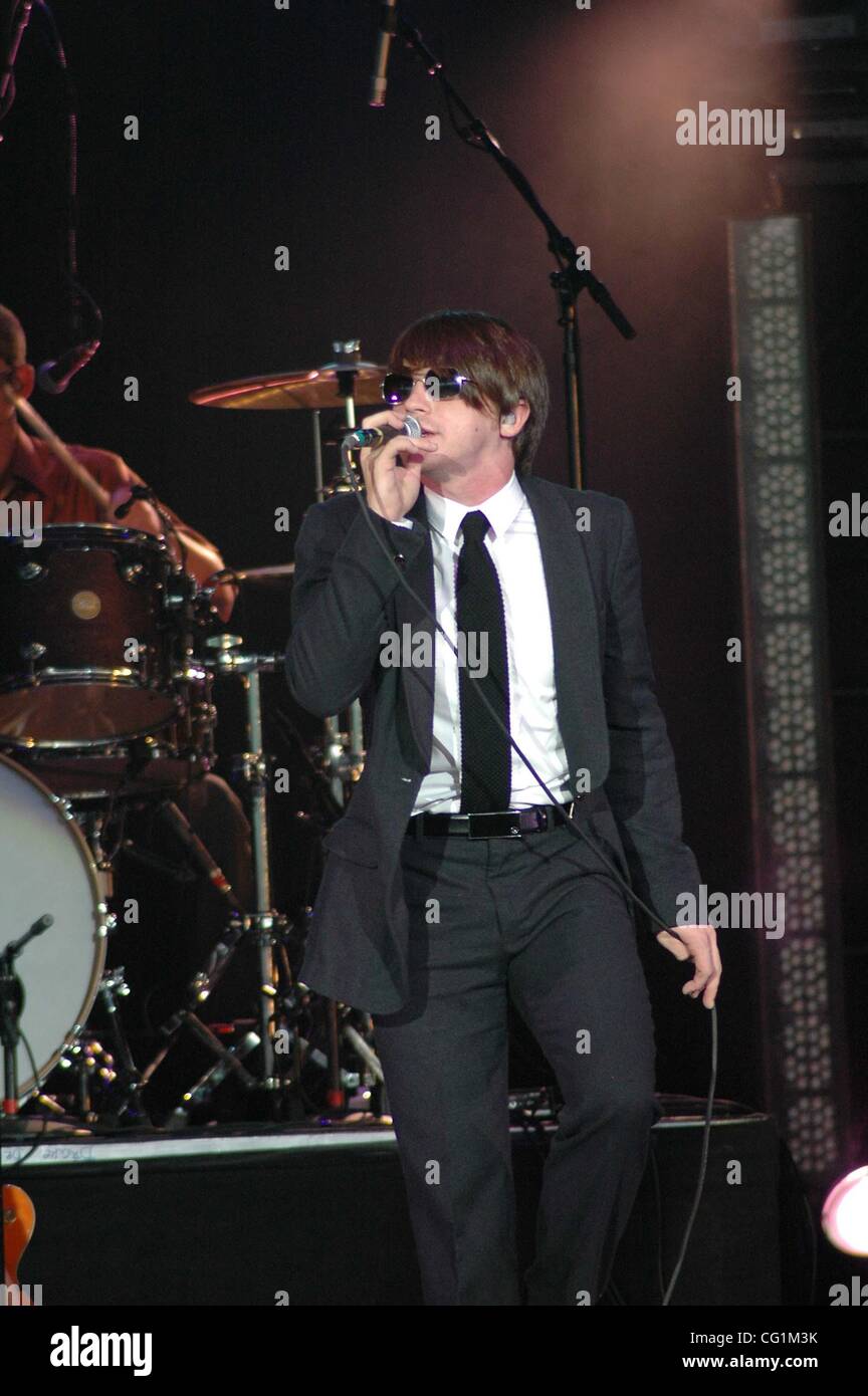 Singer Drake Bell, best known for his role on the Nickelodeon series ...