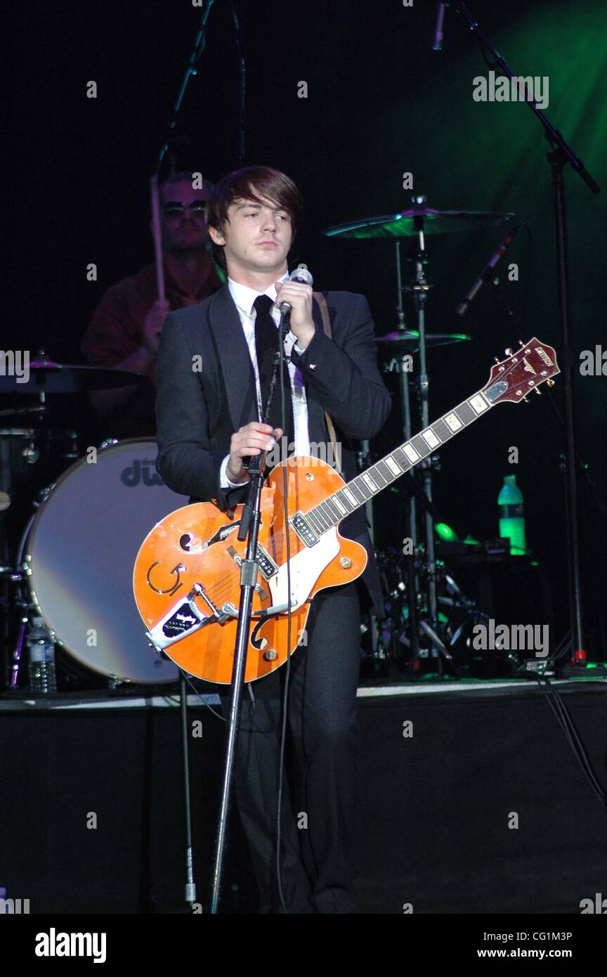 Singer Drake Bell, best known for his role on the Nickelodeon series ...