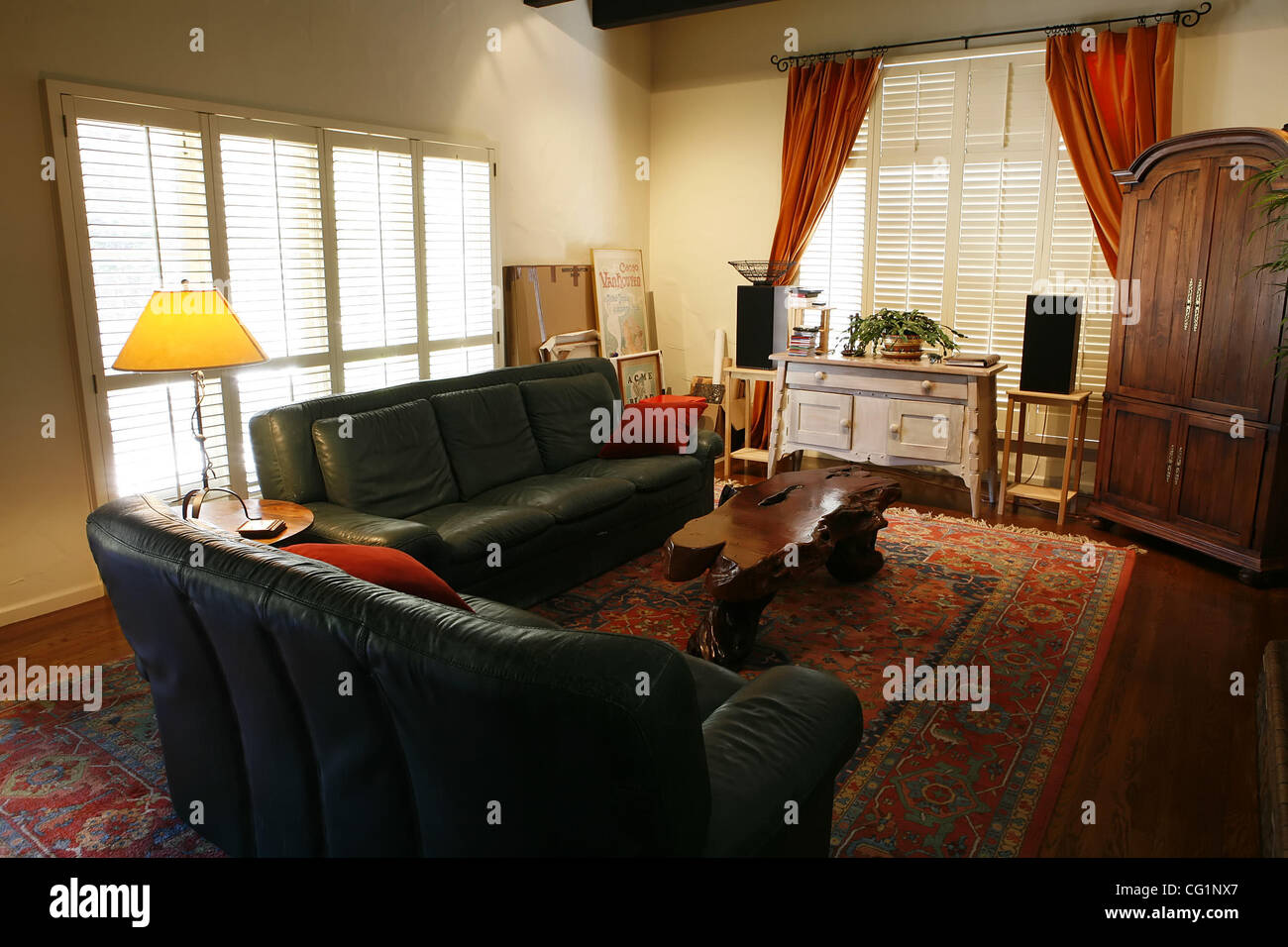 Peek inside profile of the home of Arlene Fischhoff and her husband ...