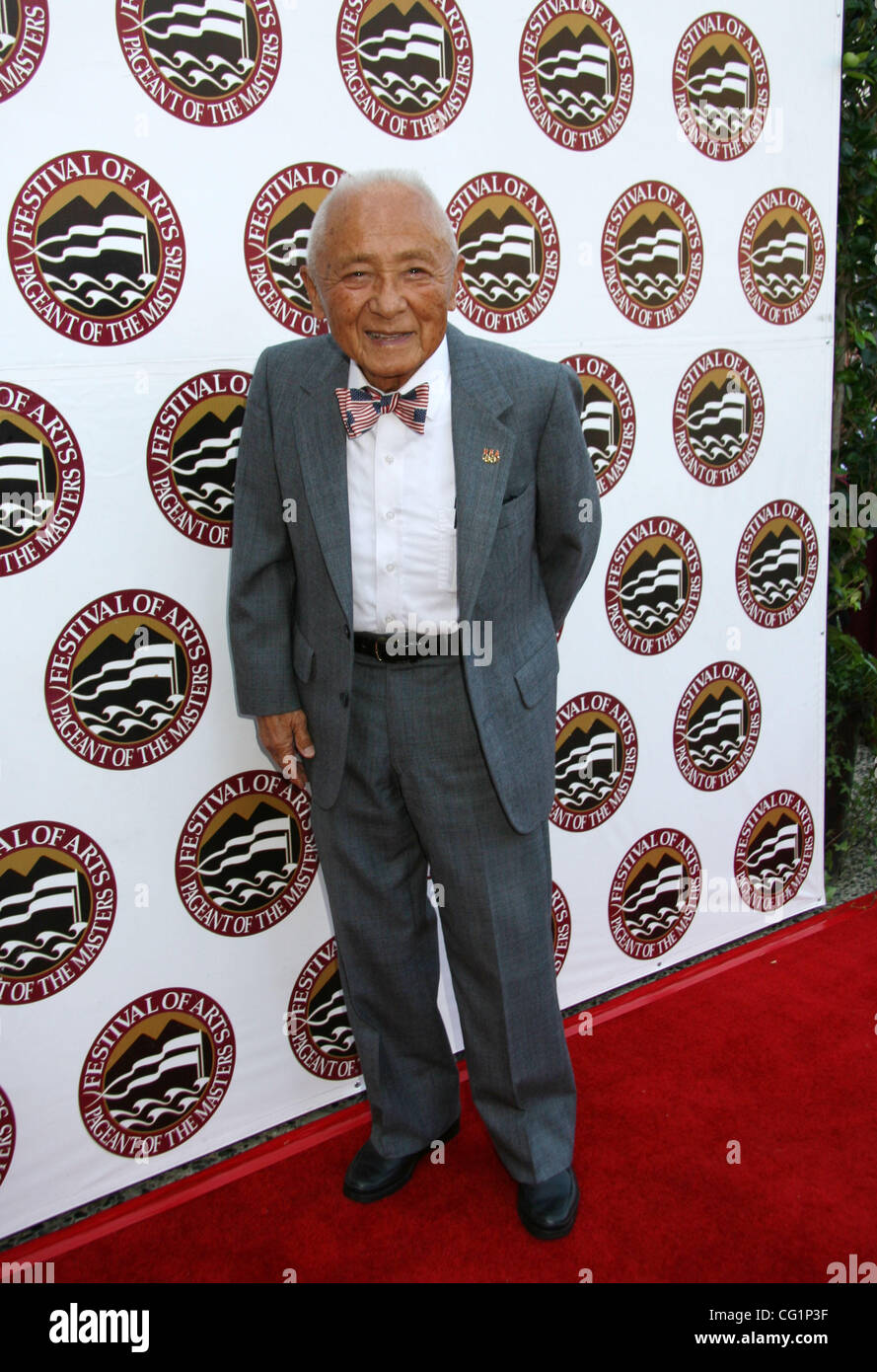 Aug 25, 2007 - Laguna Beach, CA, USA - Olympian SAMMY LEE at the 2007 ...