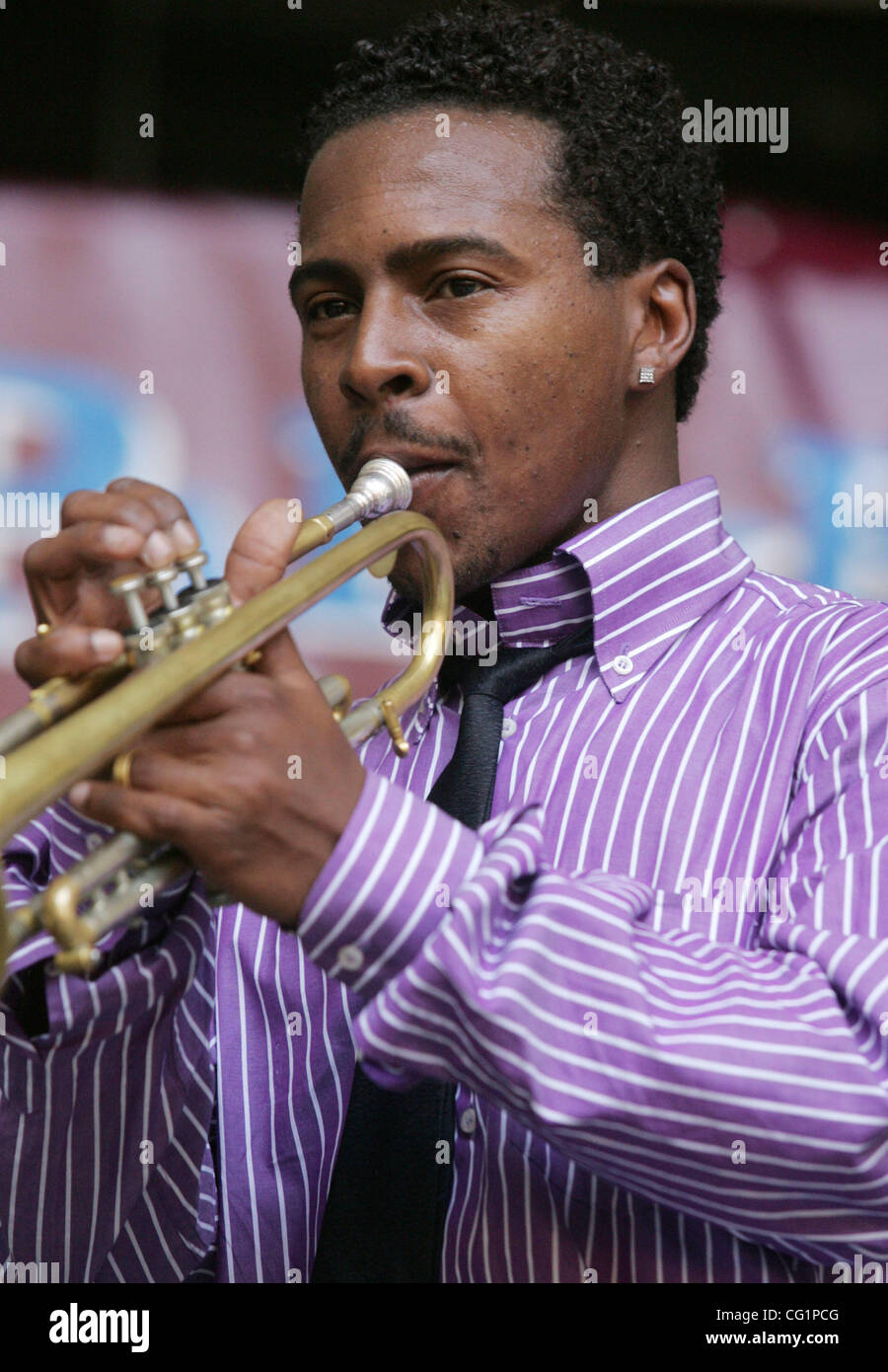 Aug 25, 2007 - New York, NY, USA - Trumpet player ROY HARGROVE performs ...