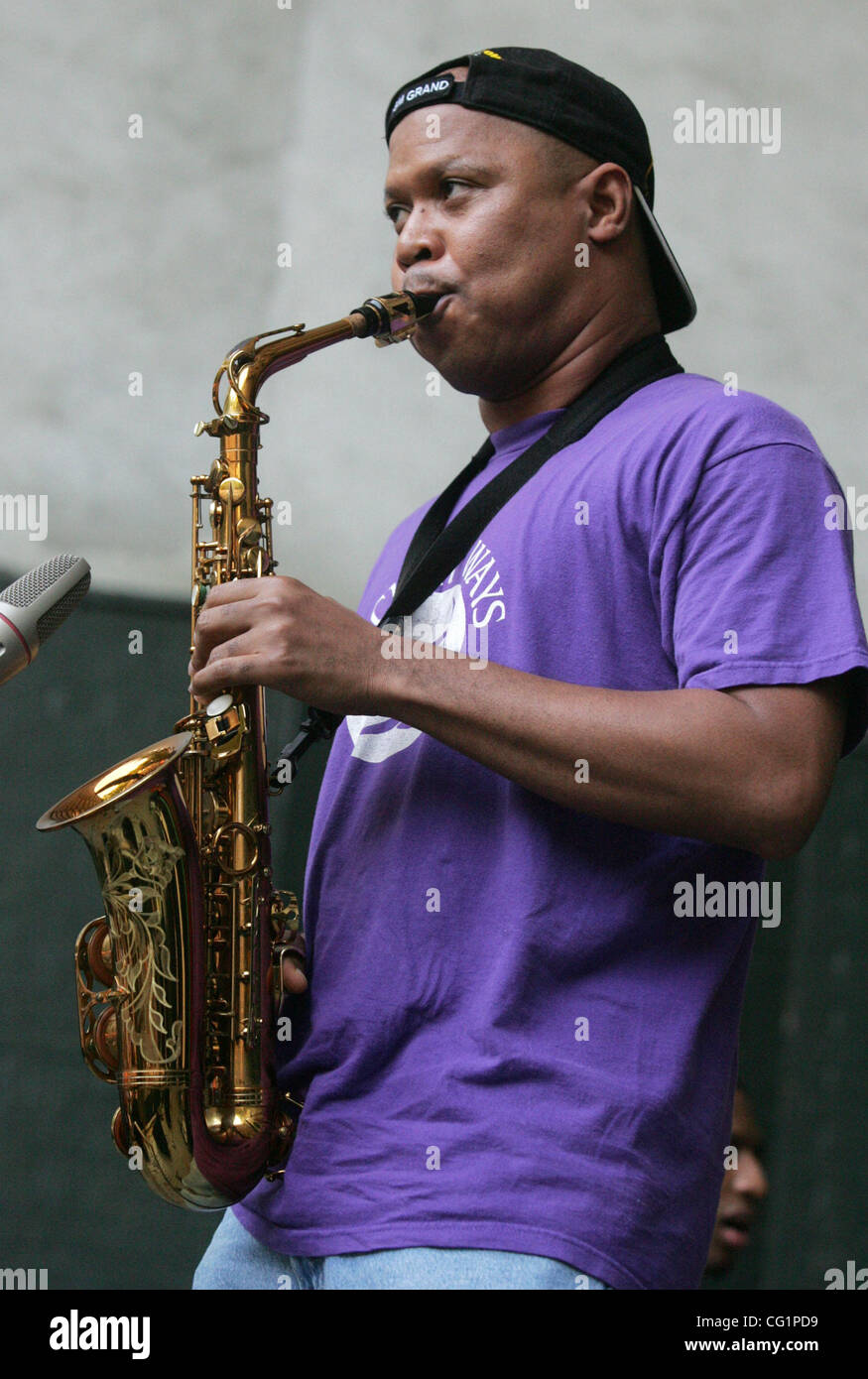 Aug 25, 2007 - New York, NY, USA - Saxophonist STEVE COLEMAN performs ...