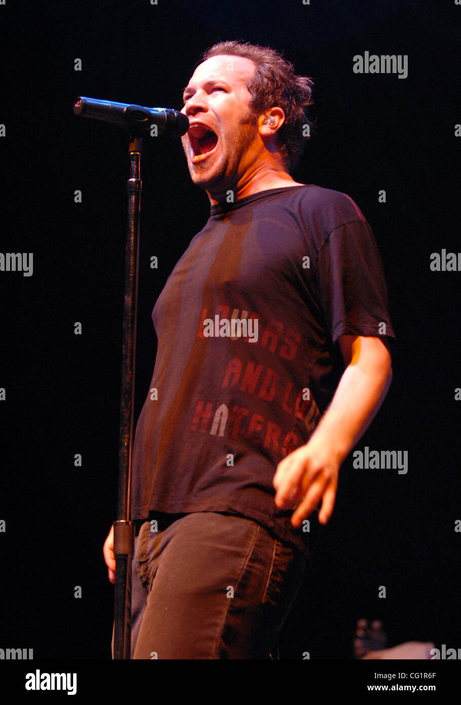 Aug 26, 2007 - Raleigh, NC, USA - Singer SCOTT ANDERSON of the band ...