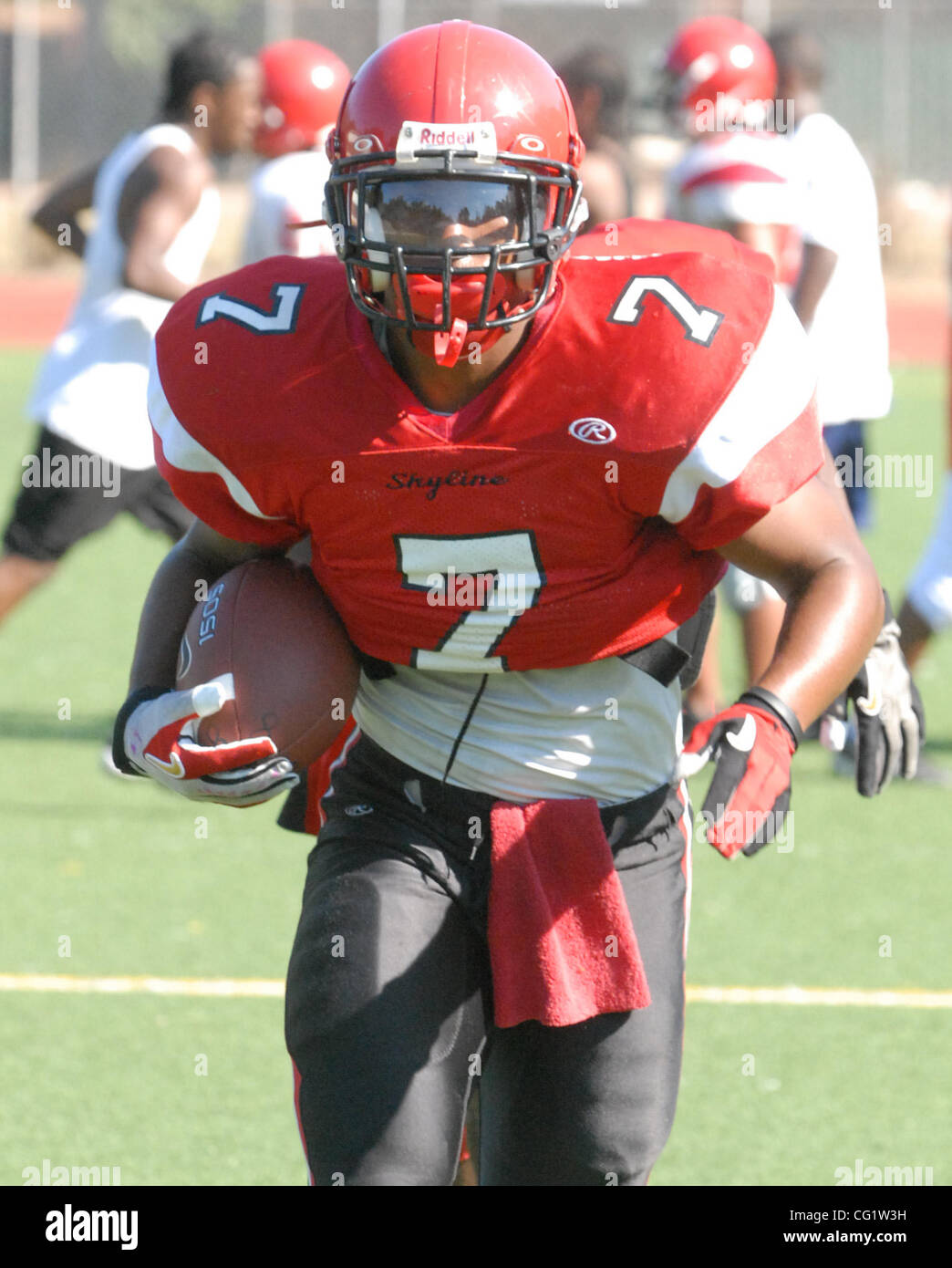 Skyline High School varsity football player Jordan Foley (#7) carries ...