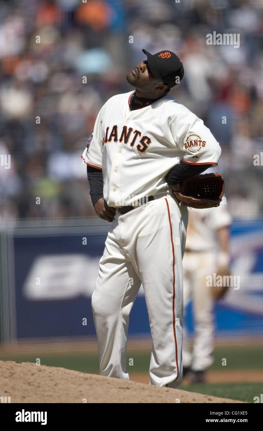SAN FRANCISCO, CA - MAY 9: San Francisco Giants Armando Benitez gives ...