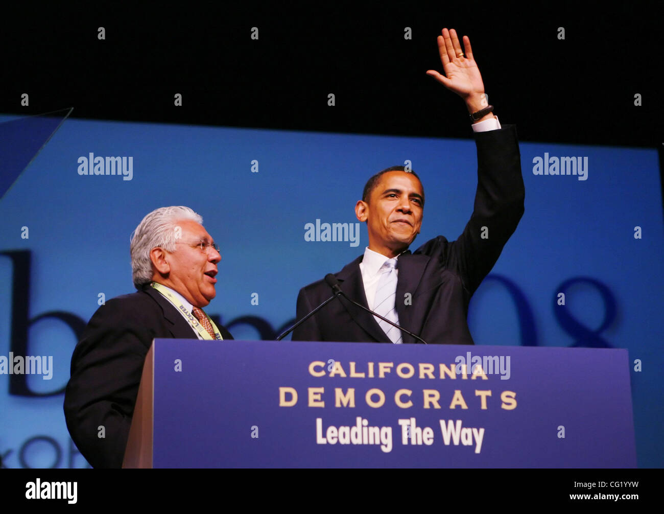 California Democratic Party Chairman, Art Torres introduces Senator ...