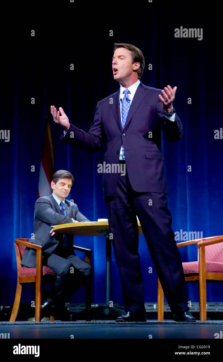 Former Senator John Edwards (NC) addresses the crowd as Democratic ...